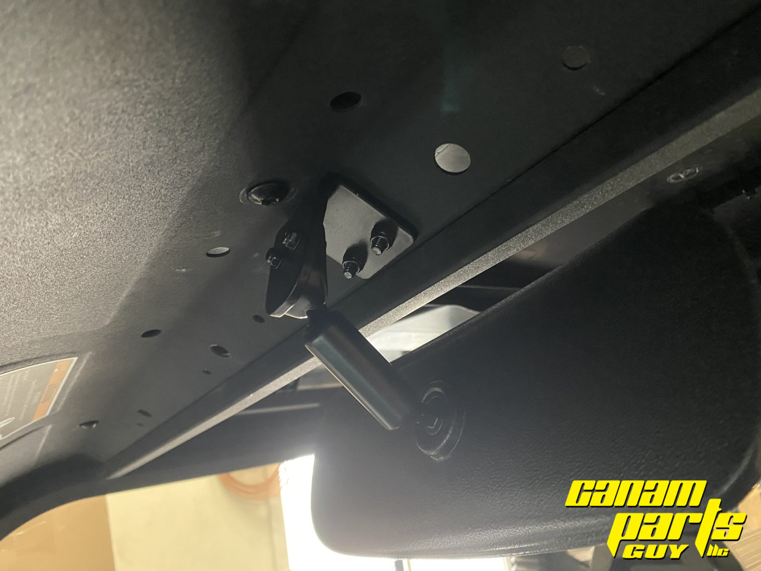 Defender Maverick Sport/Trail Panoramic Center Mirror 715003638 - Canam ...