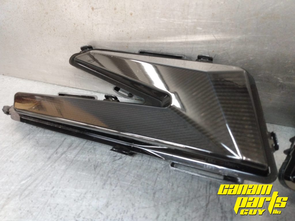 NEW Maverick X3 Smoked Black LED Tail Light Pair 2001-2243 - Canam ...